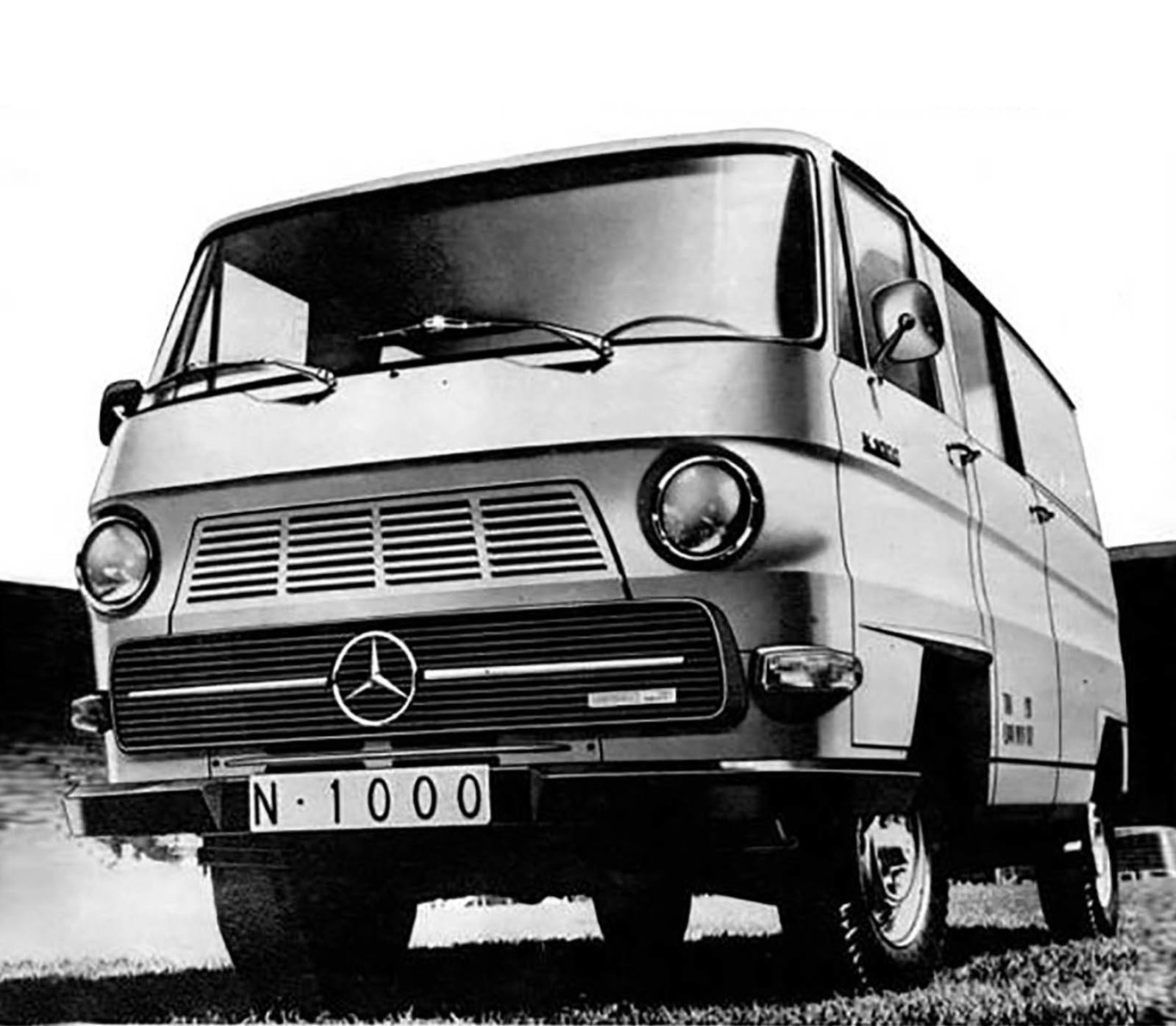 Mercedes MB 100 AMG | TALLERES LODOSA